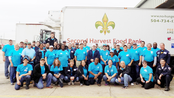 Photo feature: Valero chips in for Second Harvest Food Bank - L ...