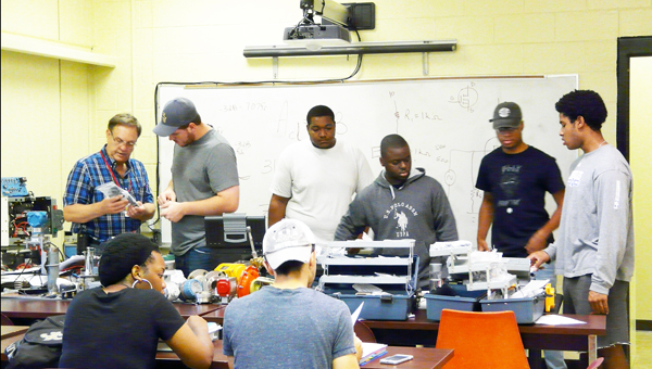 Photo feature: Hands on college learning - L'Observateur | L'Observateur