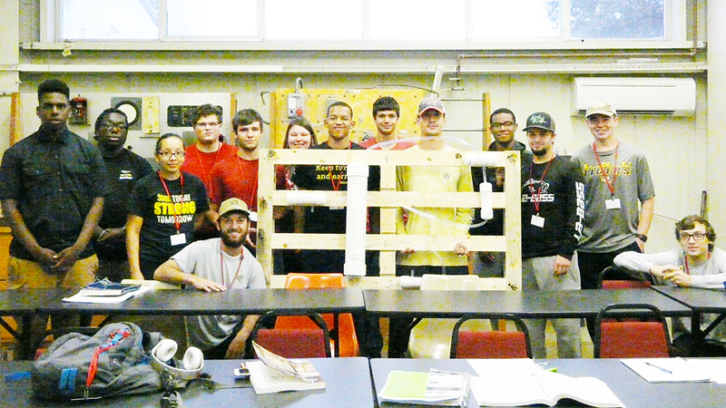 Intro to PTEC: Students build distillation column | L'Observateur