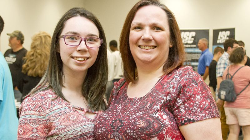 River Region high schoolers turn out to explore paths to local industry ...