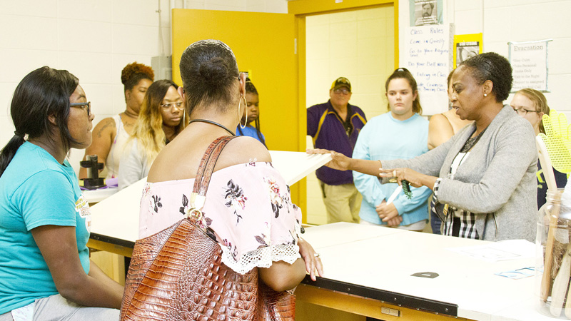 Technical education isn’t for dummies: ESJH tours parents, students ...