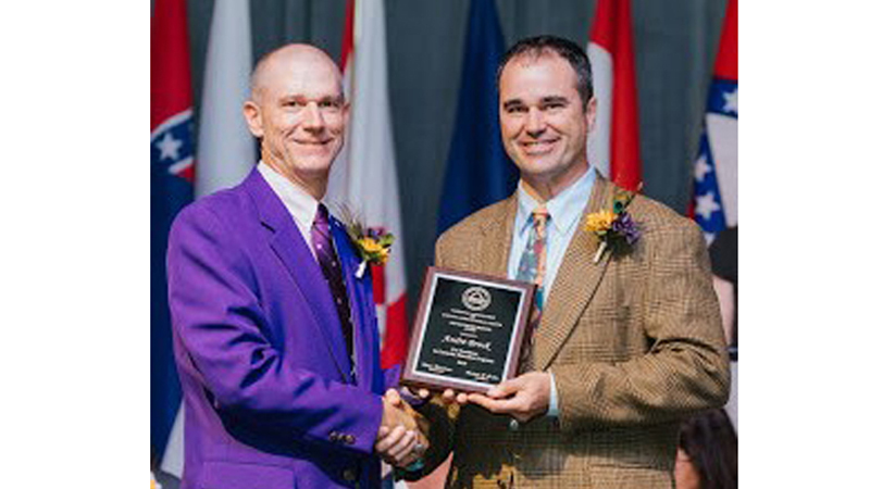 Brock receives Distinguished Service Award | L'Observateur