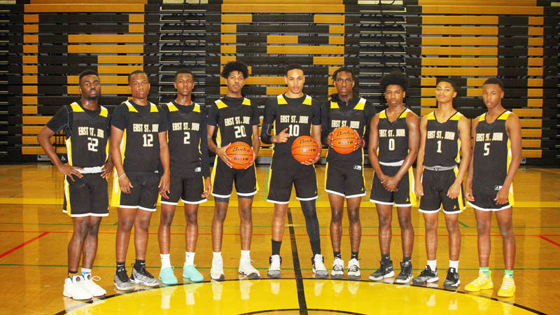 ESJ boys basketball braves the transition | L'Observateur