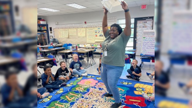 Photo Feature: Exploring value at Allemands Elementary - L'Observateur ...