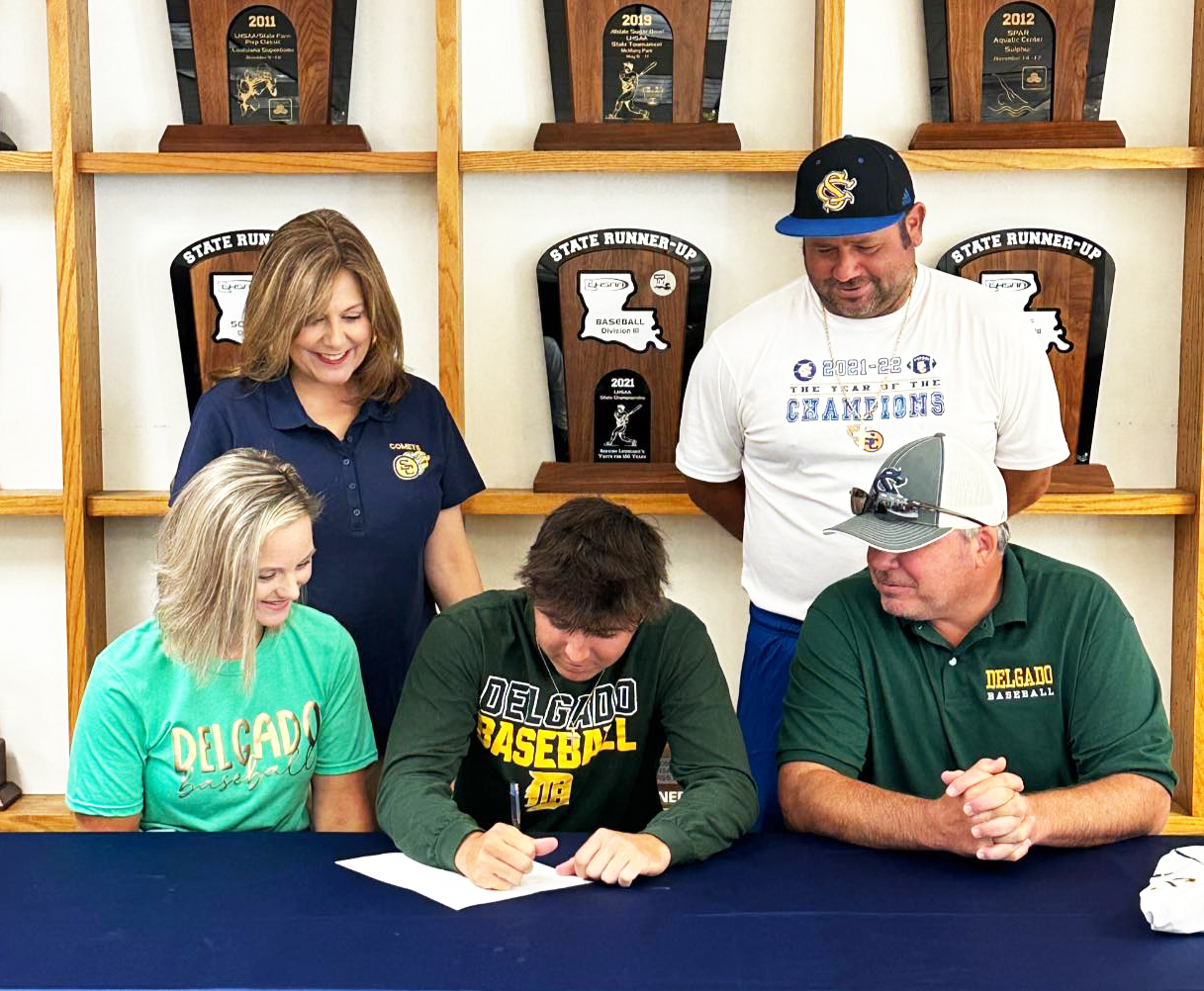 Arnett commits to Delgado | L'Observateur