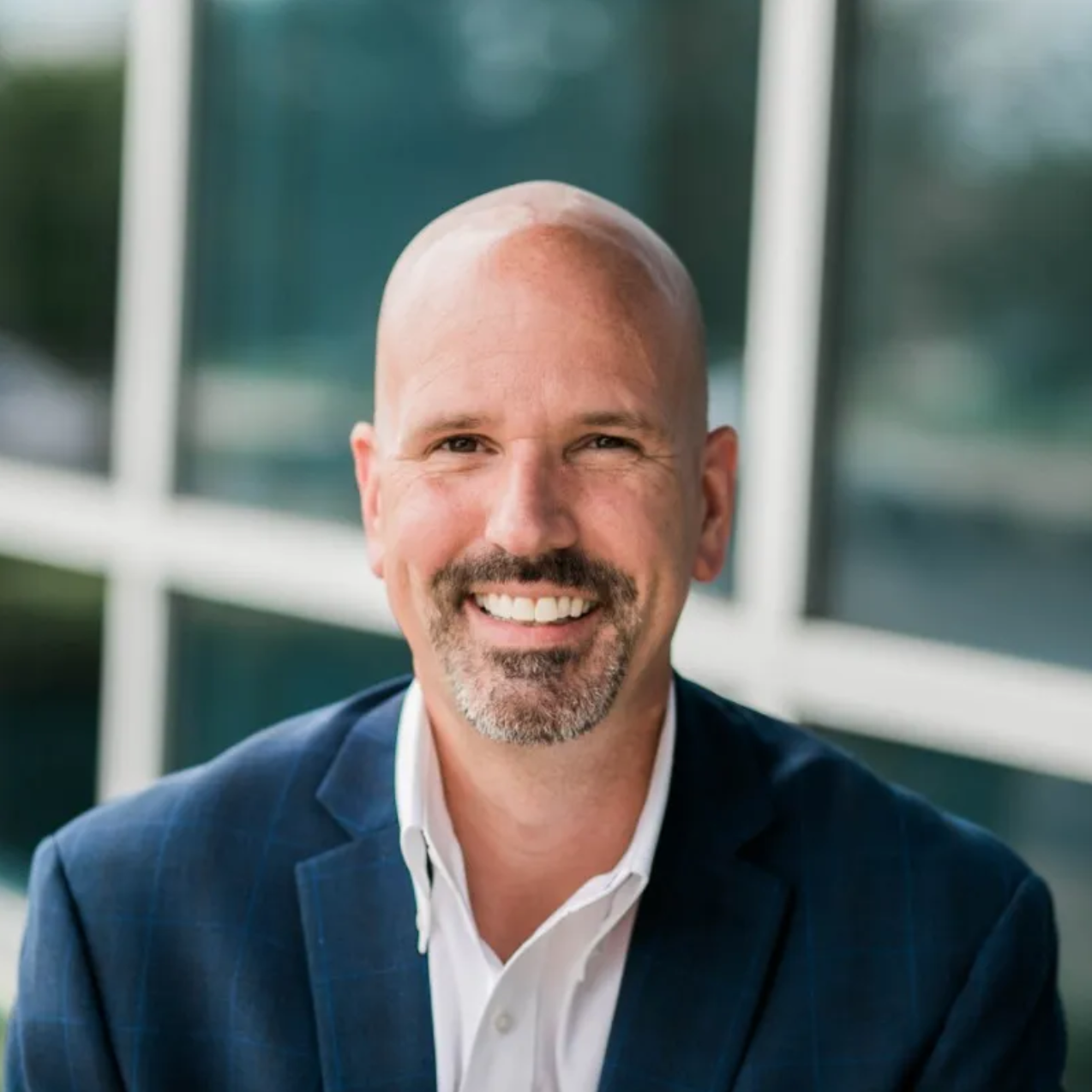 Kevin Warren assumes role of publisher at L’Observateur | L'Observateur